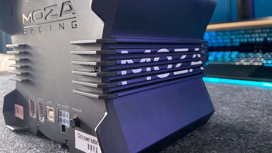 Moza Racing R9 Wheel Review: Worth Buying in 2024?